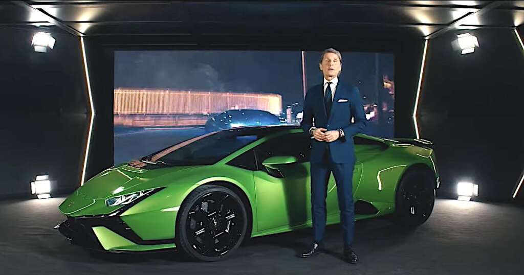 La presentazione della nuova supercar Lamborghini | Diretta - Seven Press